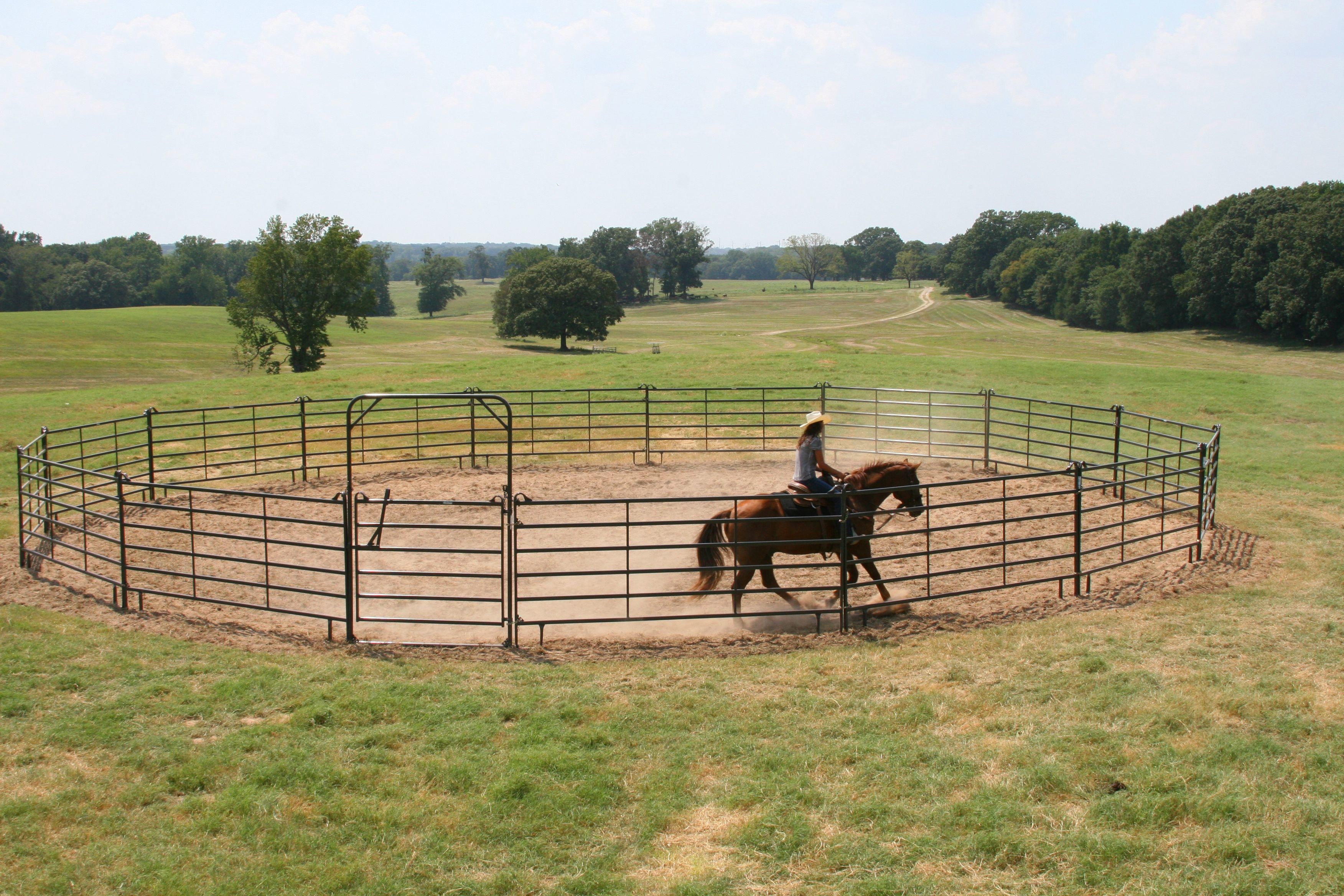 Galvanized Steel Metal Farm Gate Powder Coated Livestock Horse Corral ...